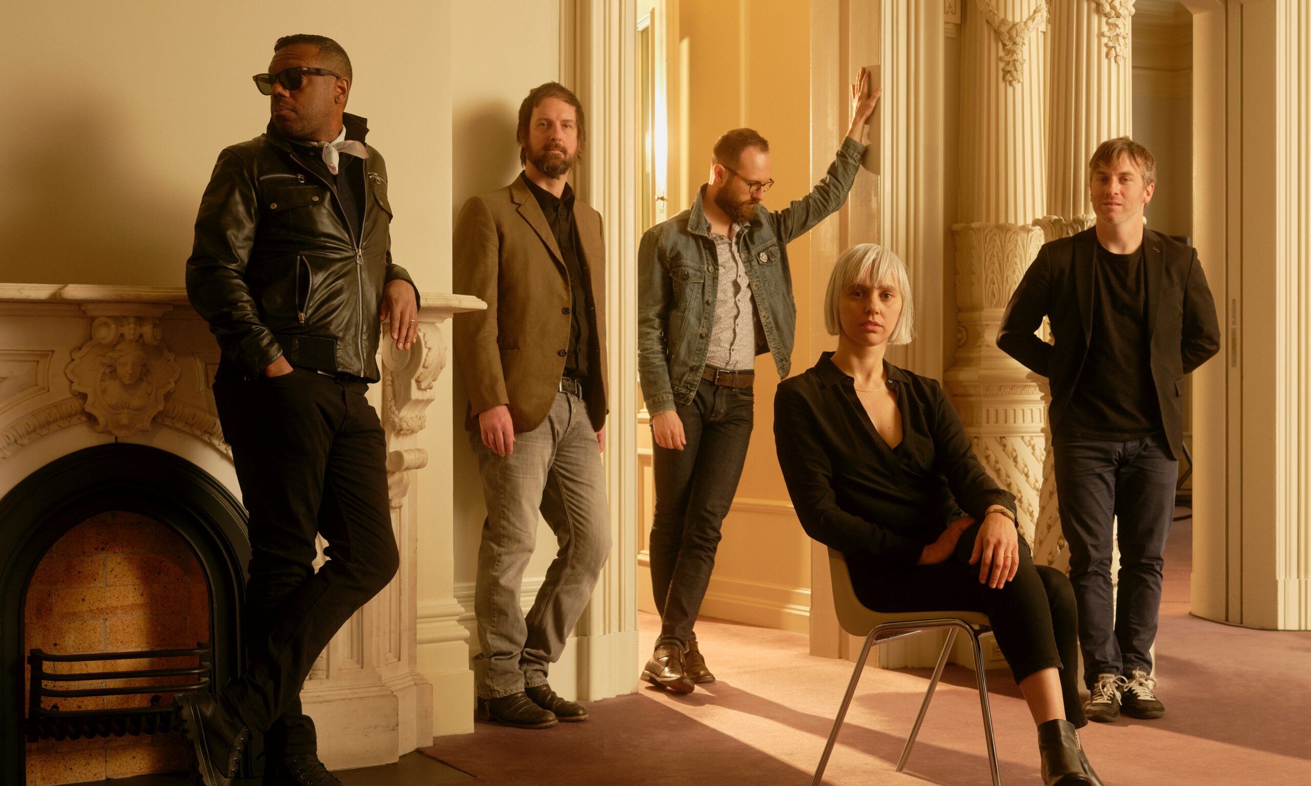 THE DEARS (perform: No Cities Left) - 07/12/24